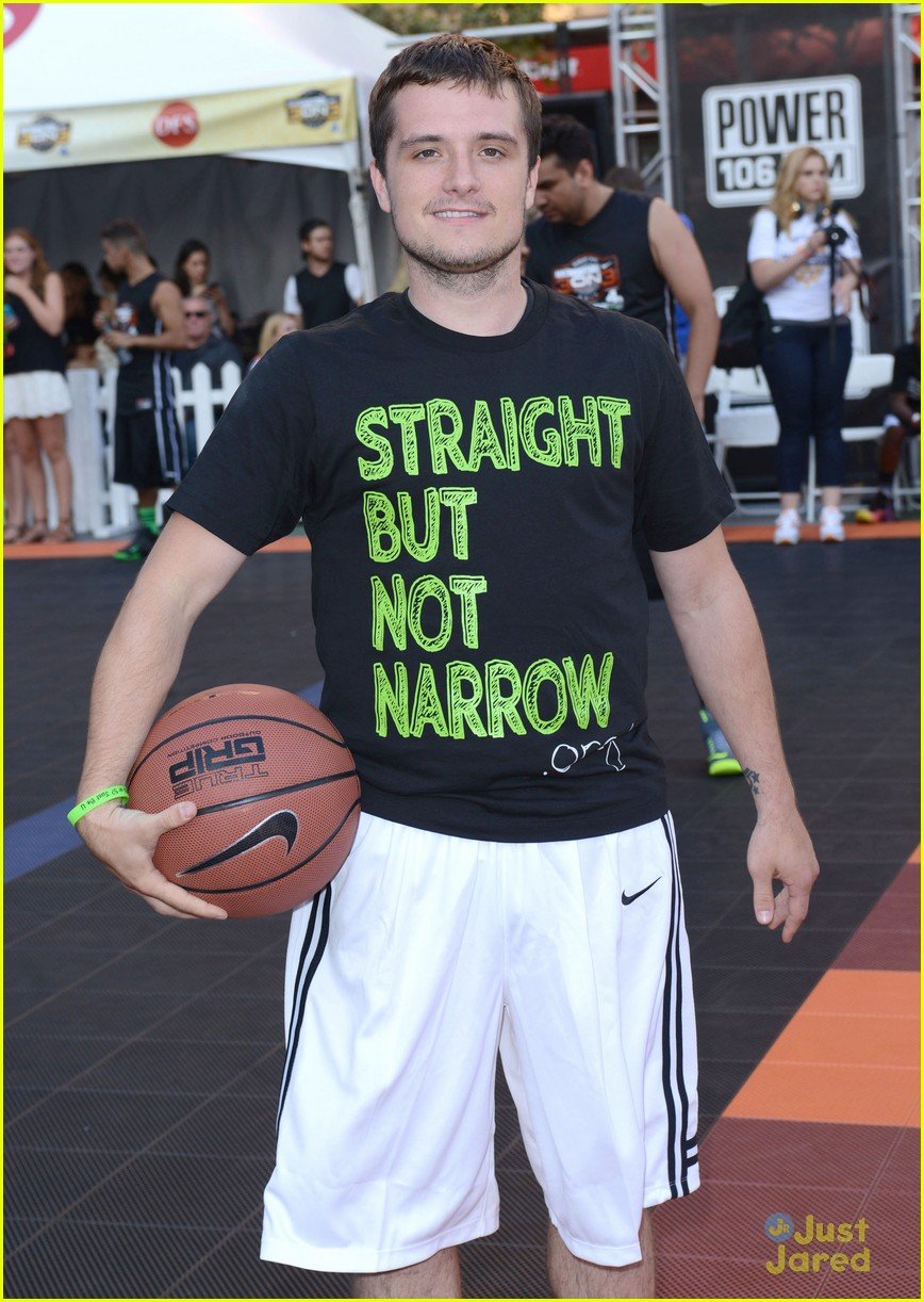 Josh Hutcherson Plays Basketball for Straight But Not Narrow! | Photo ...