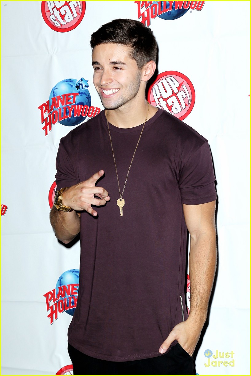 YouTube Rapper Jake Miller Causes Chaos At Planet Hollywood, Drops ...