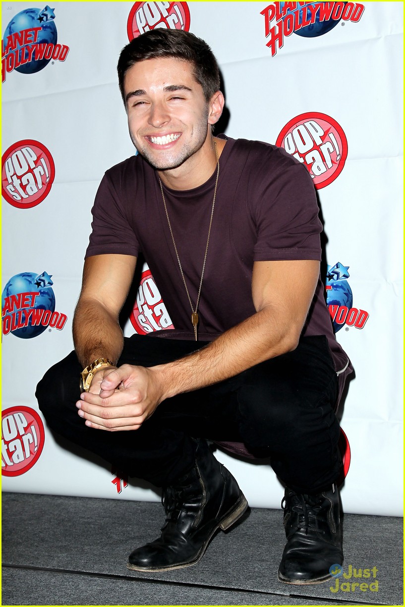 YouTube Rapper Jake Miller Causes Chaos At Planet Hollywood, Drops ...