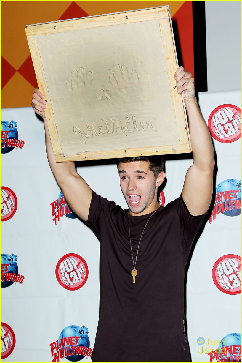 YouTube Rapper Jake Miller Causes Chaos At Planet Hollywood, Drops ...