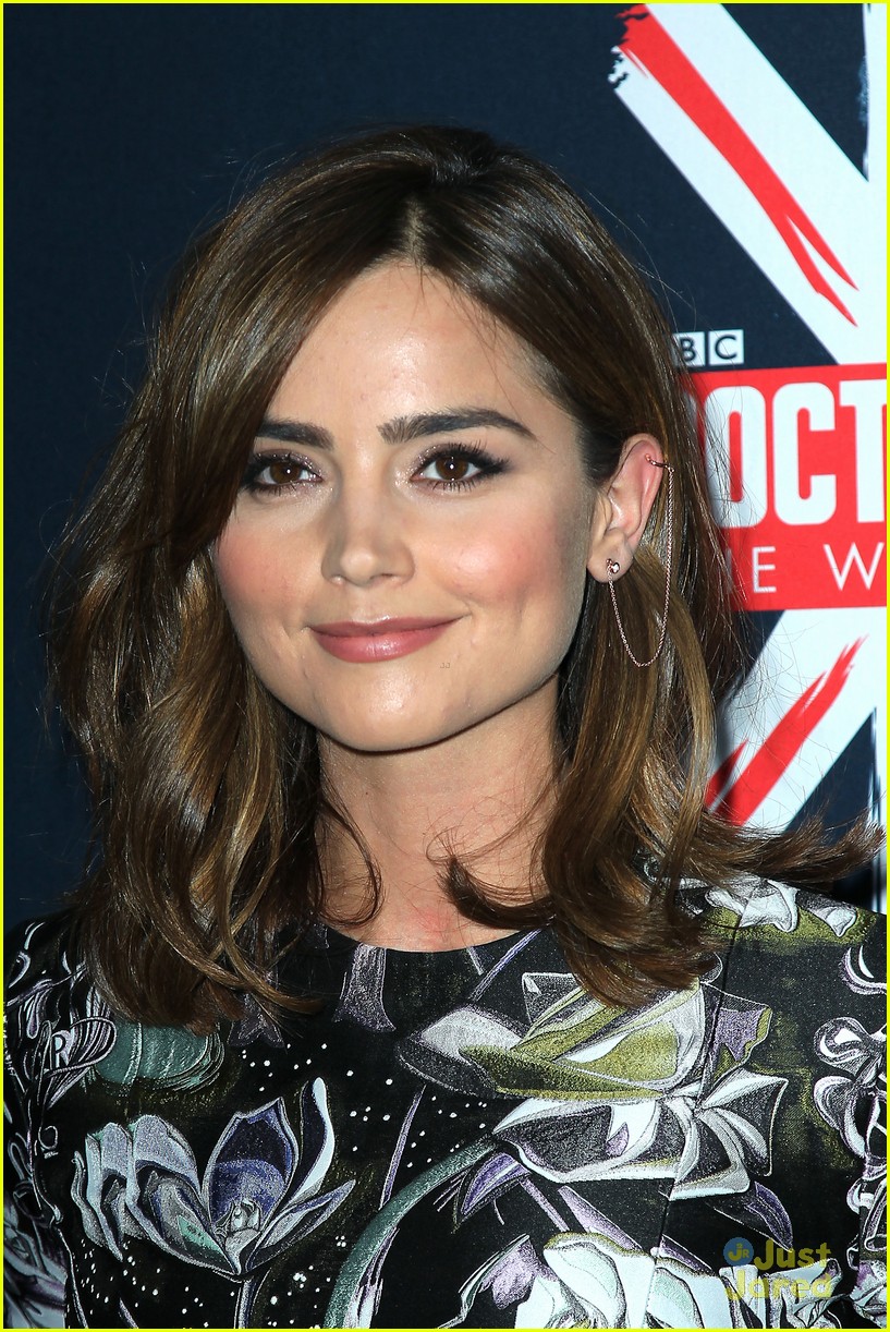 Jenna Coleman With Young Fans At 'Doctor Who' Fan Screening Is Just The ...