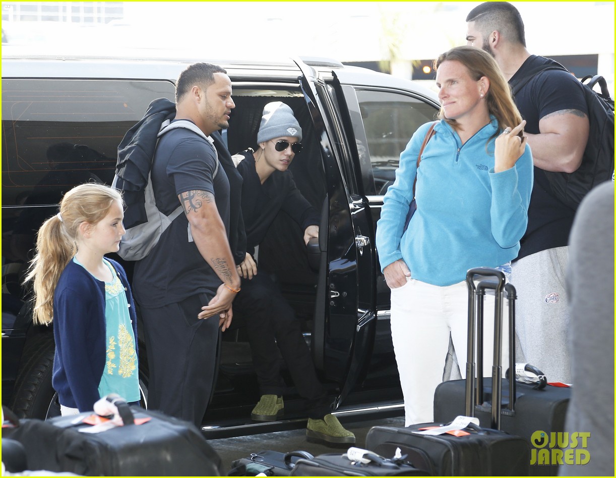 Justin Bieber, Kendall & Kylie Jenner Party at Pre-VMAs Event Before ...