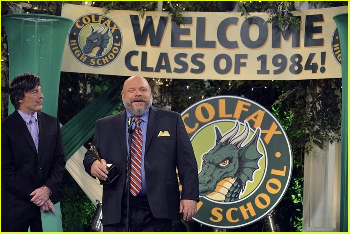 Bertram Makes It A Family Affair For High School Reunion on 'Jessie ...