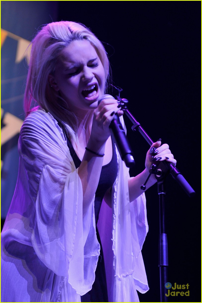 Bea Miller Belts It Out on Stage at the TJ Martell Family Day! | Photo ...