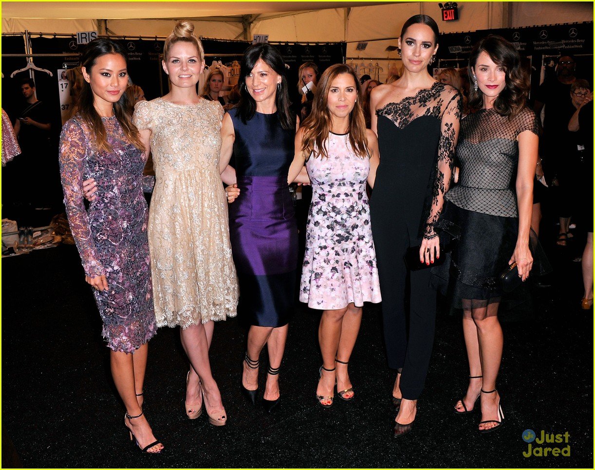 Sophia Bush & Jamie Chung Are Fashion Forward at the Monique Lhuillier ...