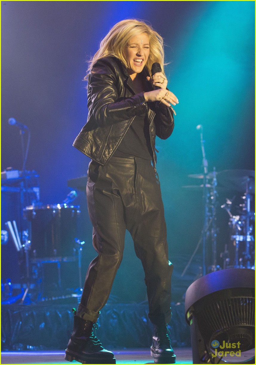 Ellie Goulding Sends Out Thanks After Last Summer Festival Performance ...