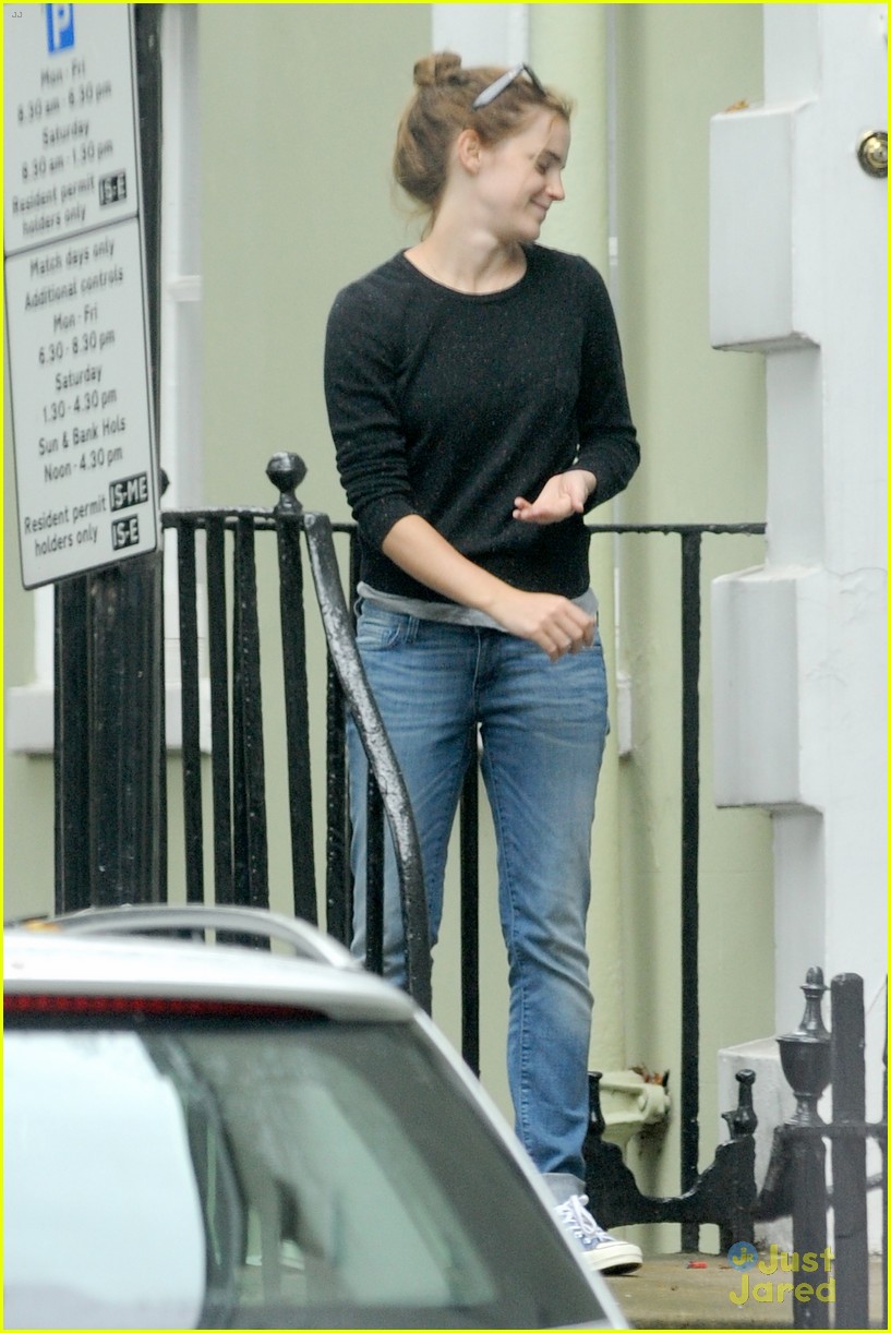 Full Sized Photo of emma watson boyfriend matthew janney move in ...