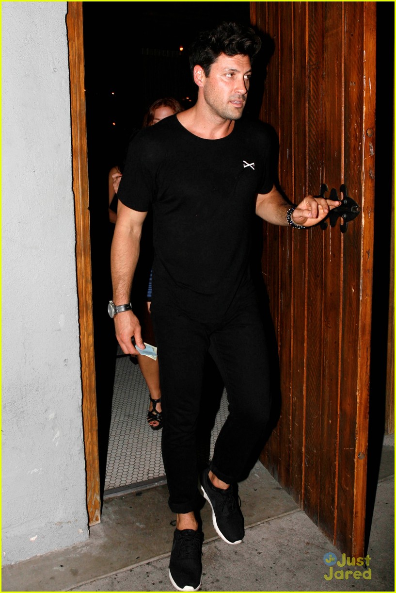 Derek Hough & 'DWTS' Professional Dancers Celebrate Premiere Night ...