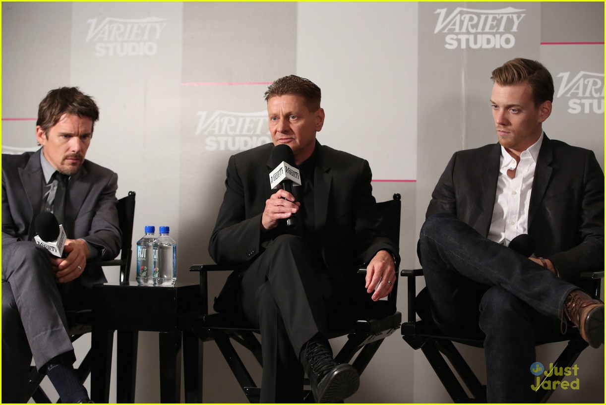 Brett Davern & Jake Abel Bring 'Love & Mercy' To TIFF 2014 | Photo ...