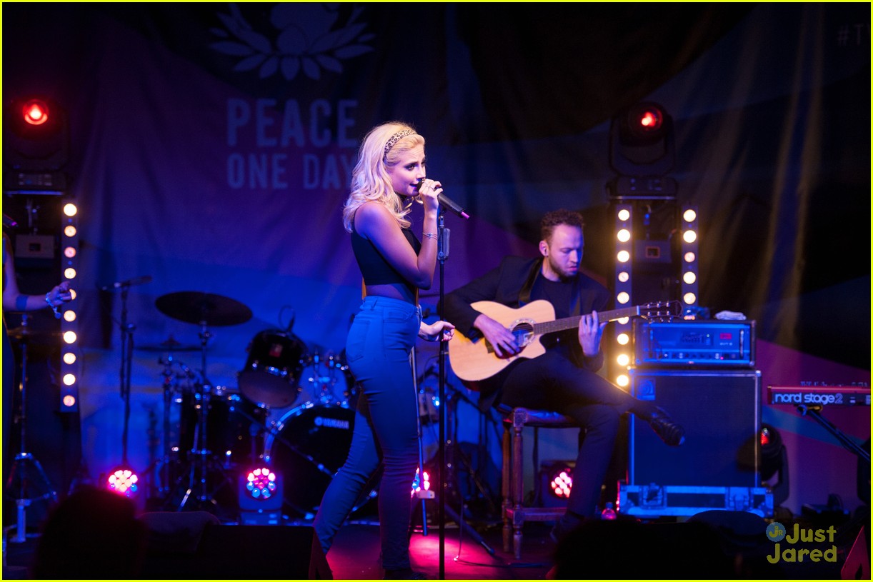 Pixie Lott Says 'Strictly Come Dancing' Sexy Moves are 'All Acting ...