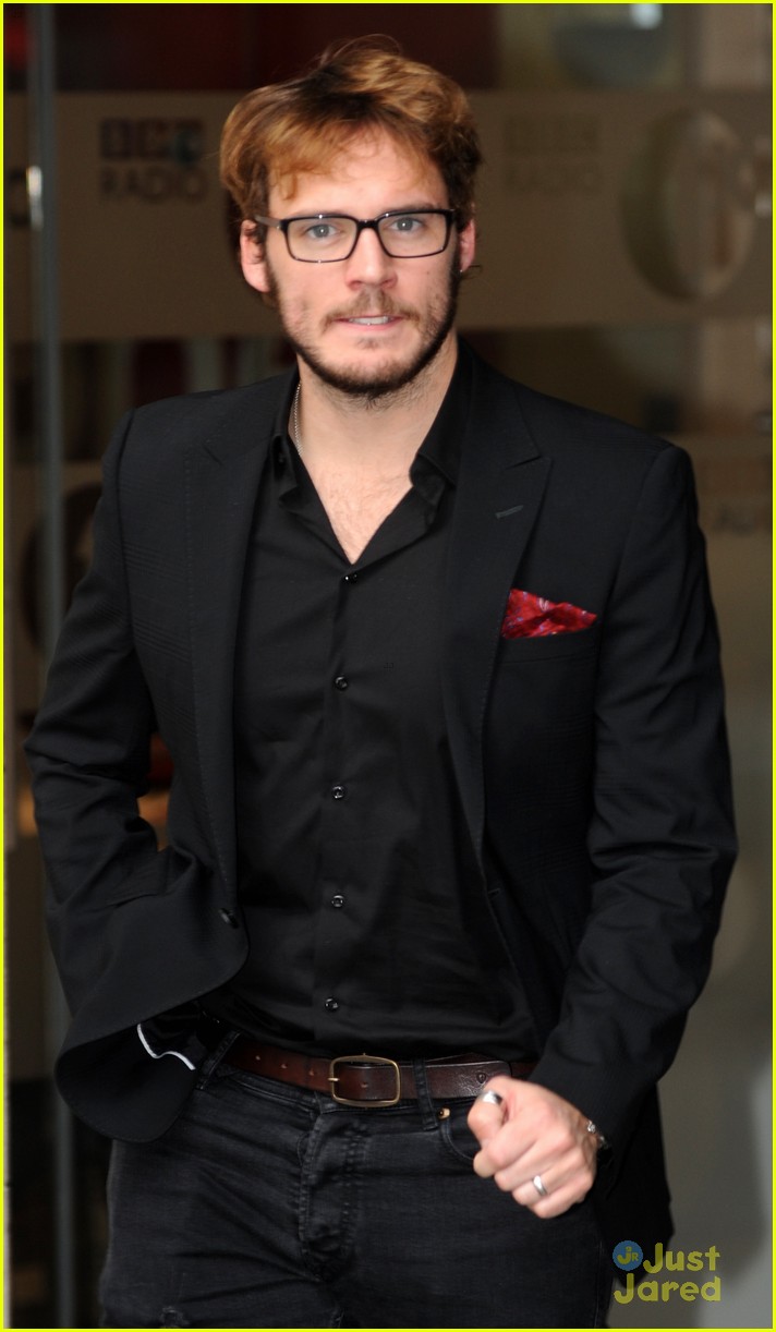 Jessica Brown Findlay & Sam Claflin Premiere 'The Riot Club' in London ...