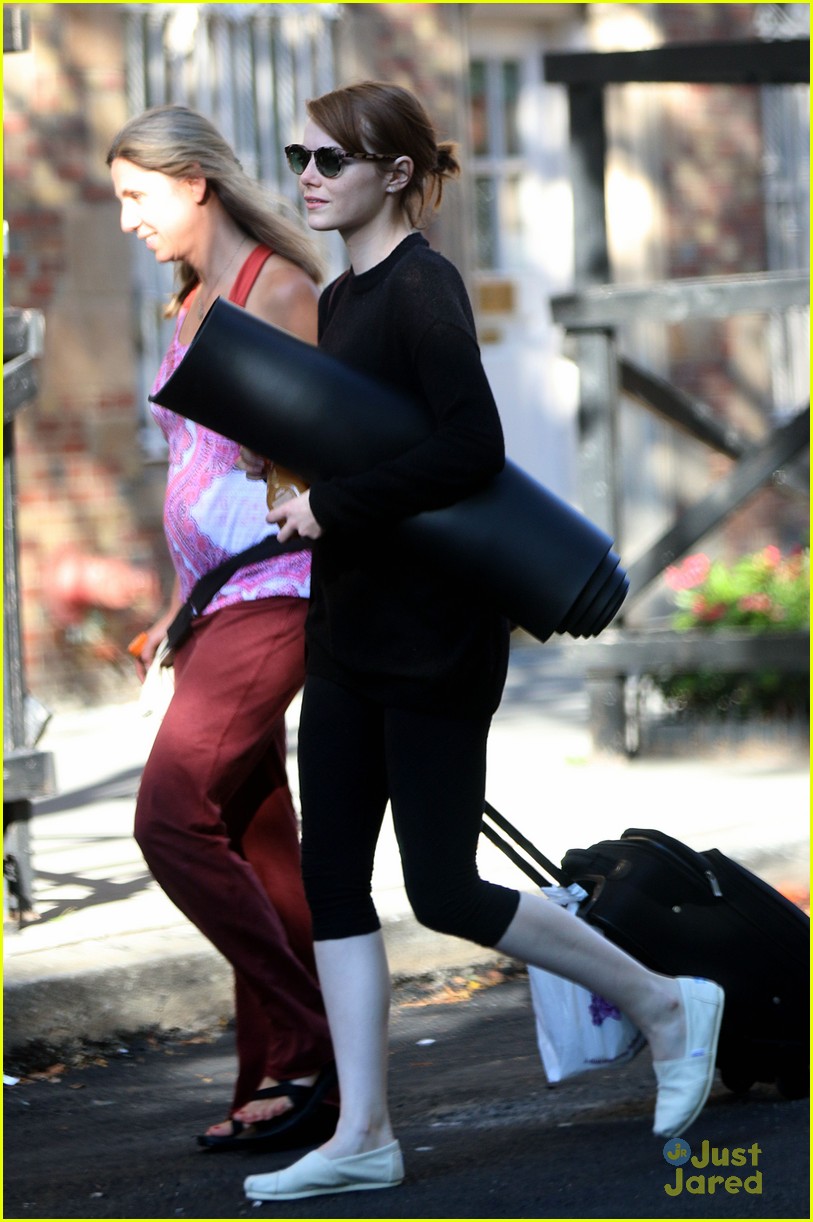 Emma Stone Thinks Woody Allen Movies Are Like Real Life! | Photo 719802 ...