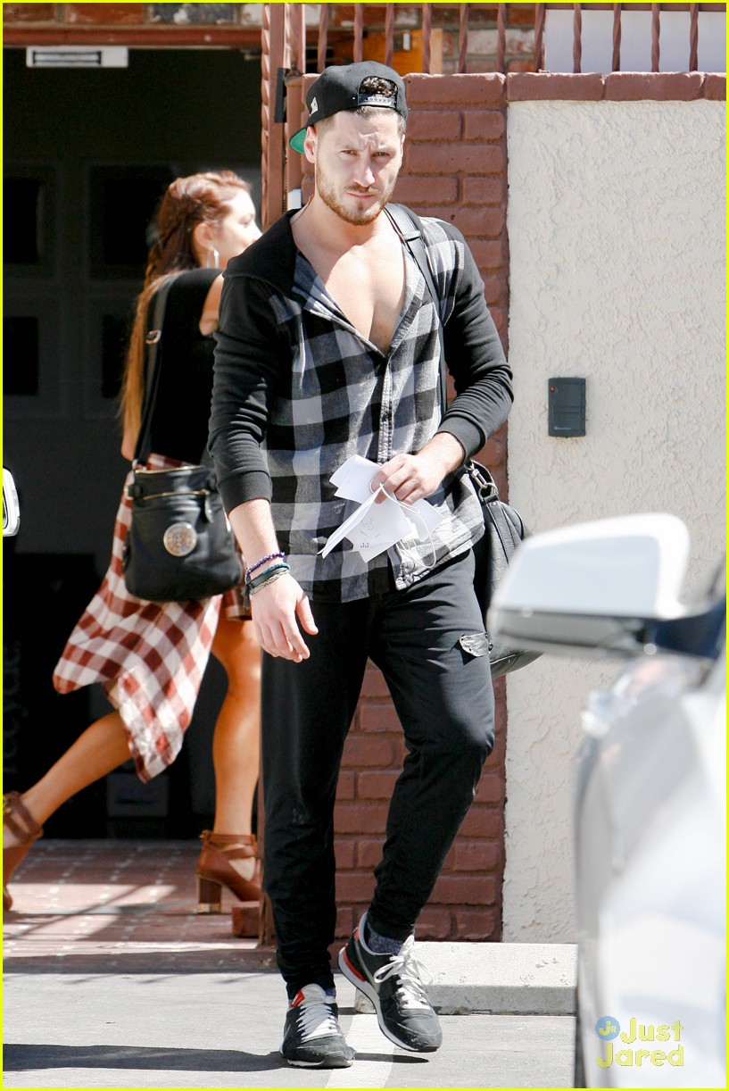 Full Sized Photo of janel parrish val chmerkovskiy hugs fan dwts thurs ...