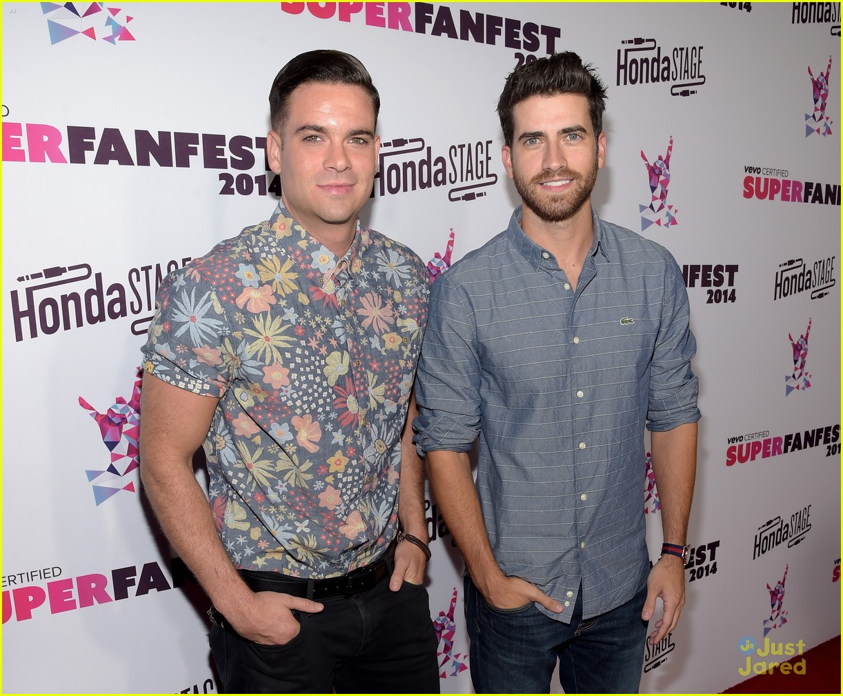 Bridgit Mendler Wants To Throw A Holiday Sweater Party - Sign Us Up ...