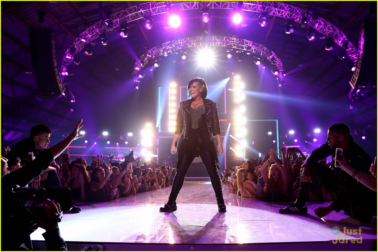 Demi Lovato's Boyfriend Wilmer Valderrama Shows Support at Vevo Concert ...