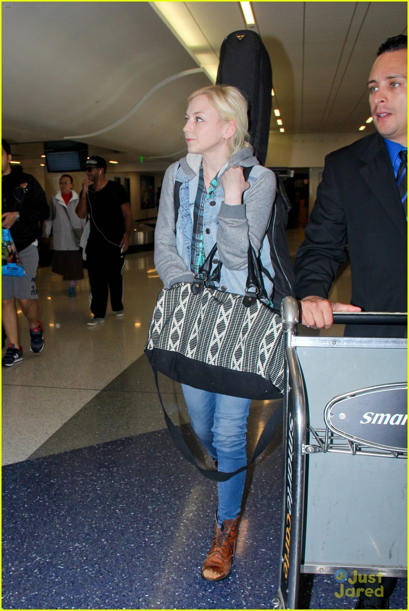 The Walking Dead's Emily Kinney Reveals Hardest Thing About Season Four ...