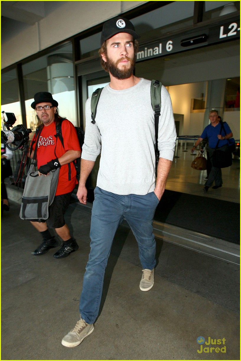 Liam Hemsworth & Josh Hutcherson Join Jennifer Lawrence in L.A. | Photo ...