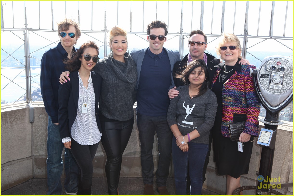 Ian Harding Recognized At Lupus Foundation Evening Of Hope Gala | Photo ...