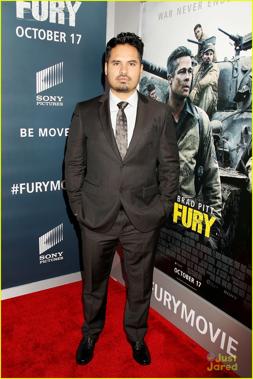 Logan Lerman & Leven Rambin Have a 'Percy Jackson' Reunion in DC ...