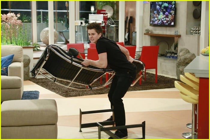 Chase Flips Out At Adam On Special 'Lab Rats' Episode - See The Pics ...