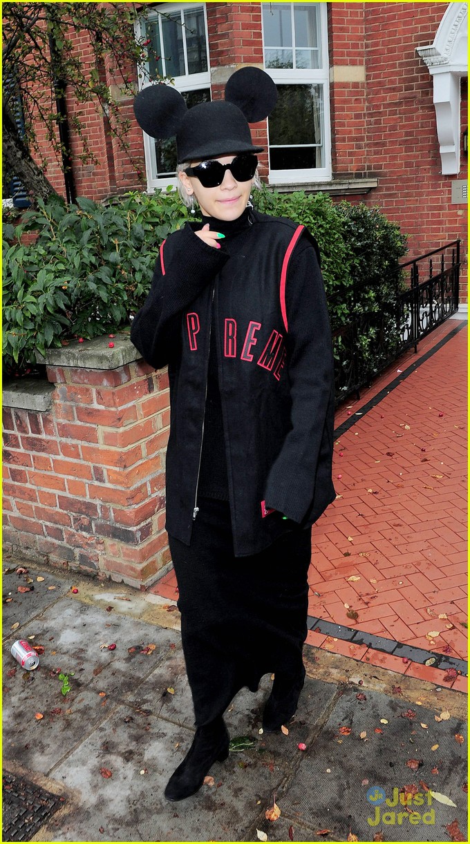 Rita Ora Shows Her Mickey Mouse Spirit During Date With Ricky Hilfiger ...
