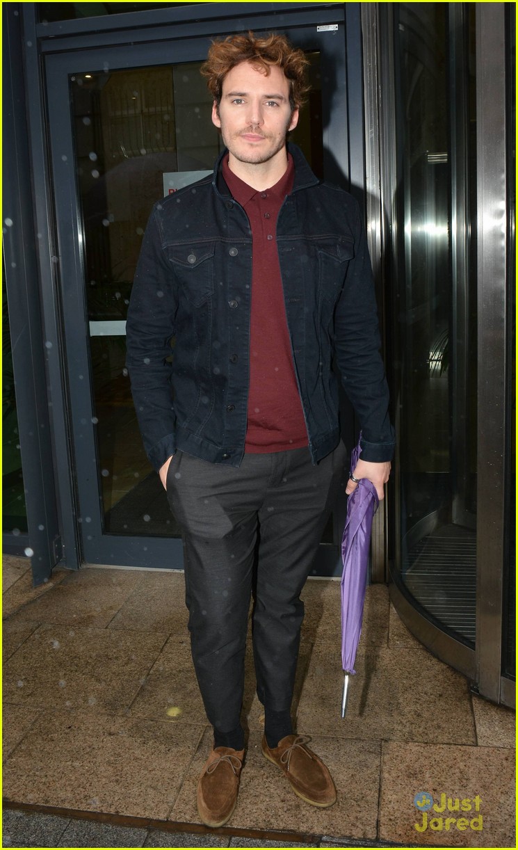 Sam Claflin Met Wife Laura Haddock at an Audition & Knew He Was Going ...