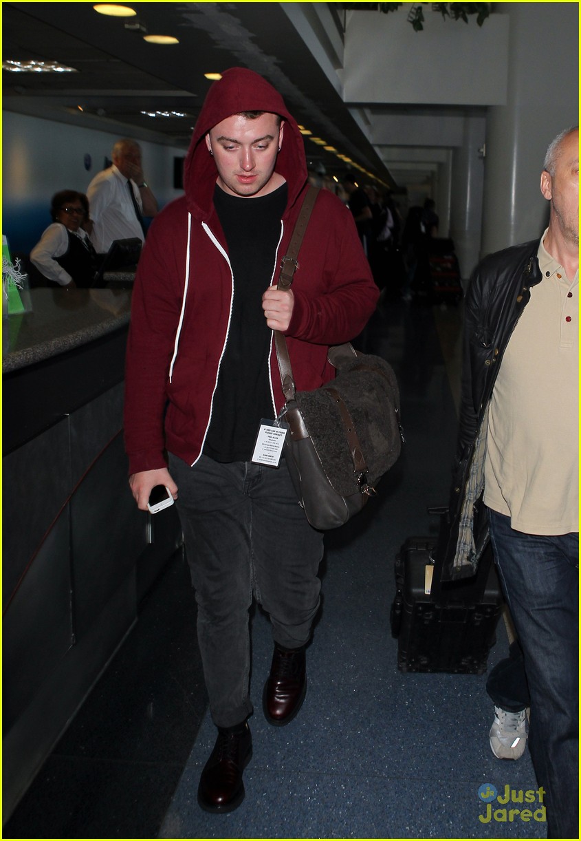 Sam Smith Looks So Happy After Sold Out Los Angeles Concert | Photo ...