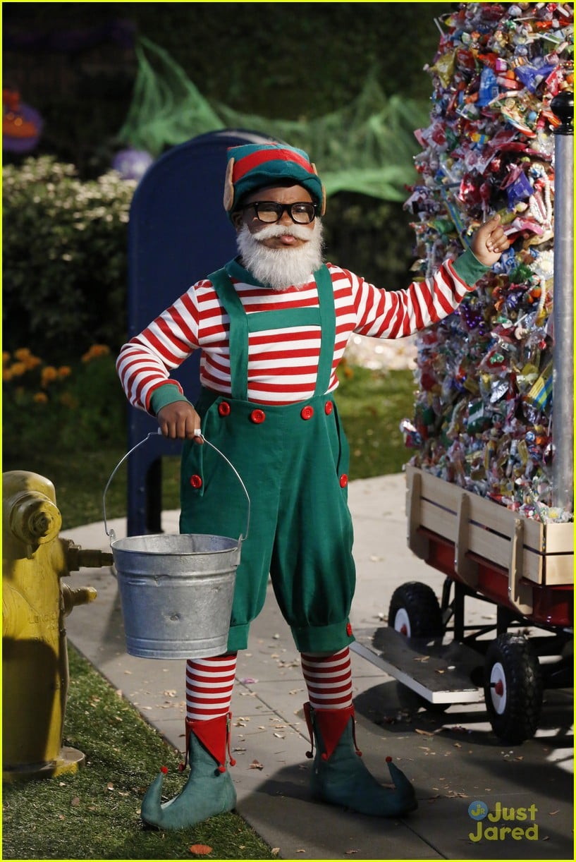 Get A Sneak Peek From 'The Haunted Thundermans' Halloween Crossover ...