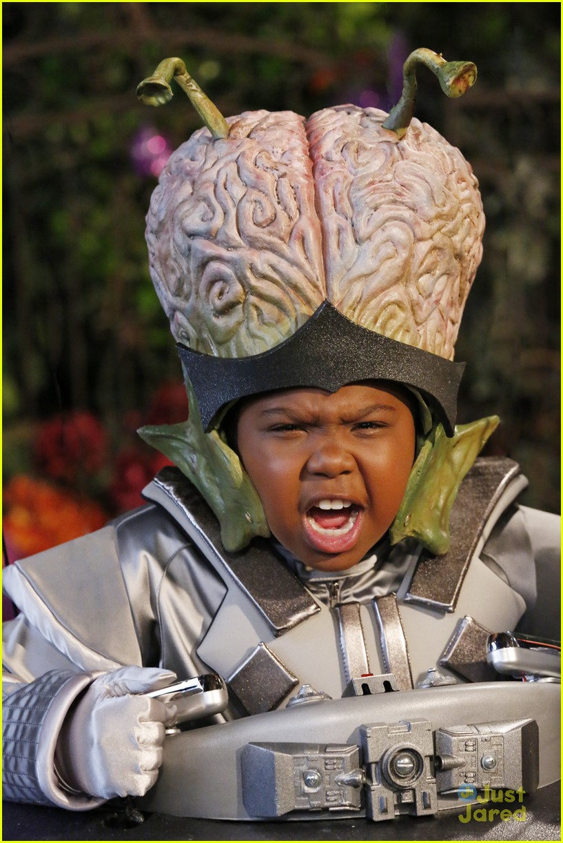 Full Sized Photo of haunted thundermans stills exclusive clip 08 | Get ...