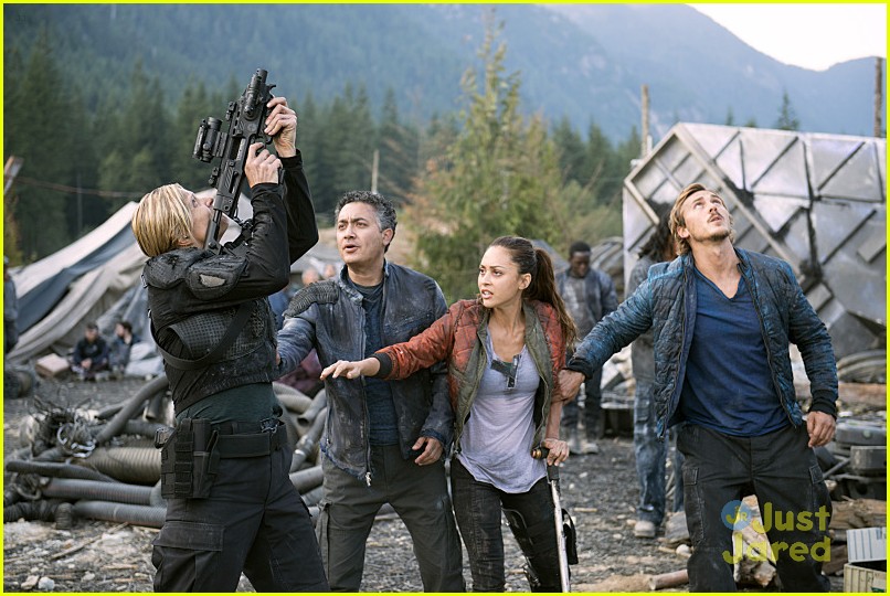 Unexpected Reunions Are Happening On Tonight's 'The 100' | Photo 741419 ...