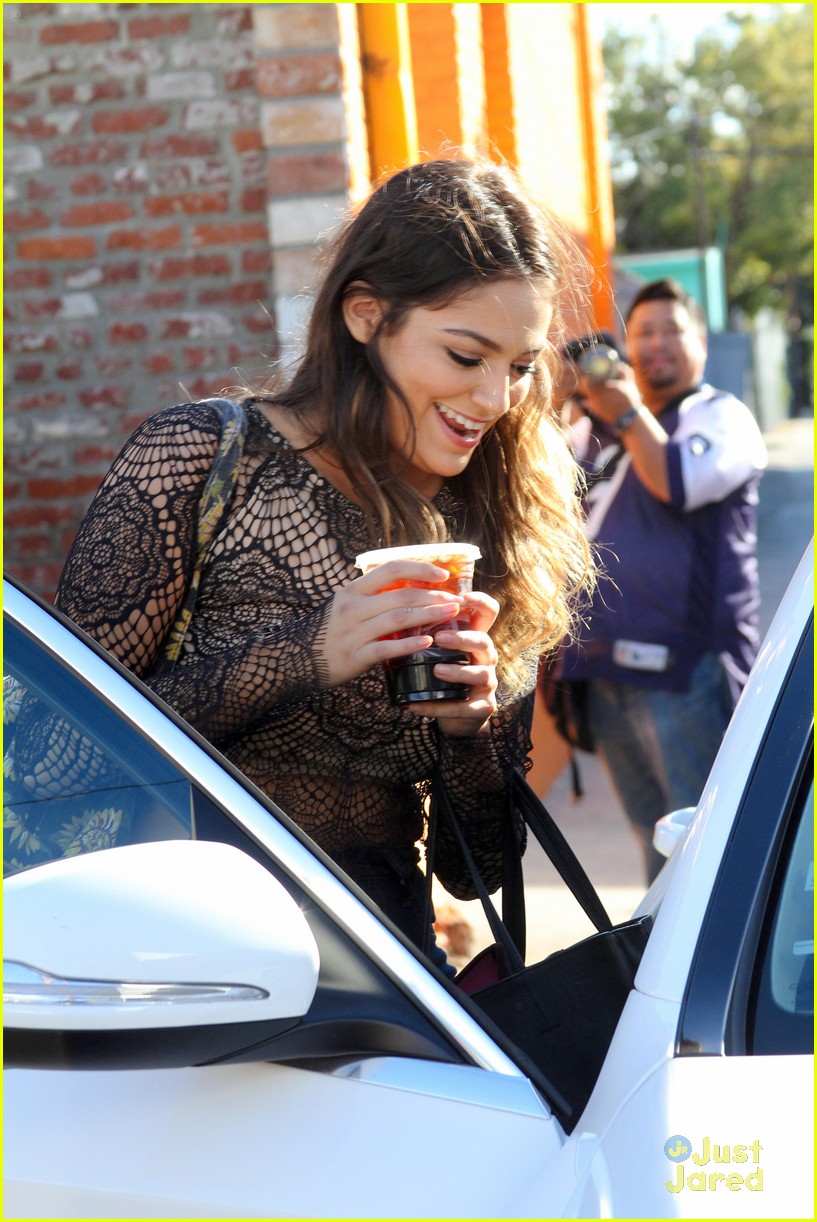 Bethany Mota Teases New Vlog Coming - WooHoo! | Photo 745009 - Photo ...