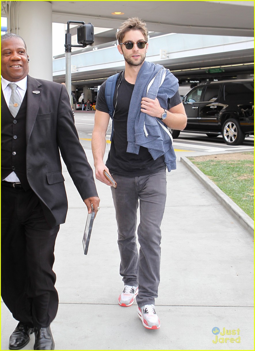 Chace Crawford Roots For Tony Romo's Dallas Cowboys in London | Photo ...