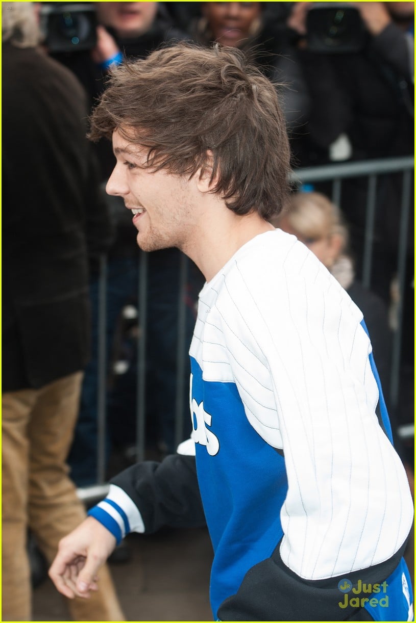 One Direction and Ed Sheeran Team Up For 'Band Aid 30' Recording ...