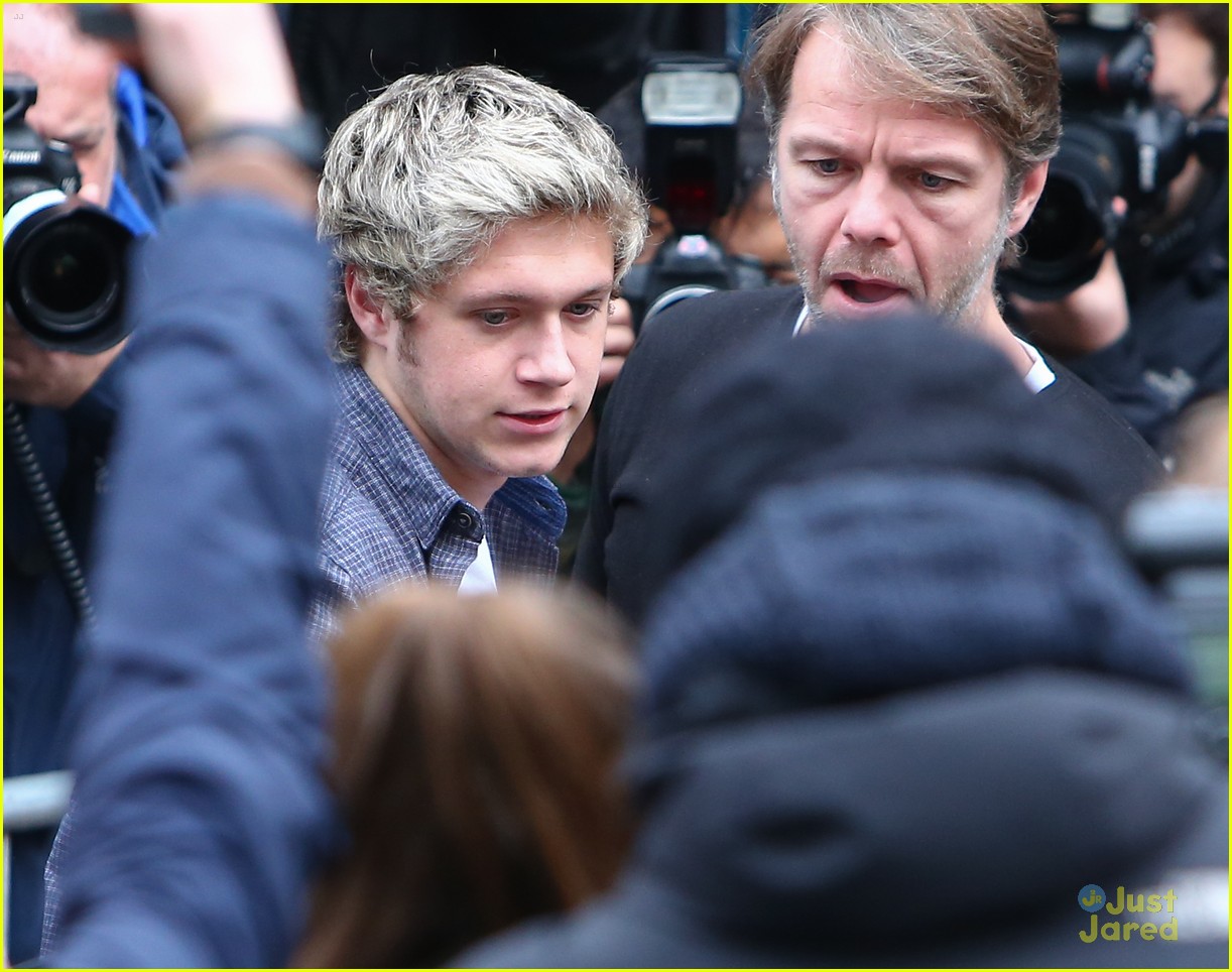 One Direction and Ed Sheeran Team Up For 'Band Aid 30' Recording ...