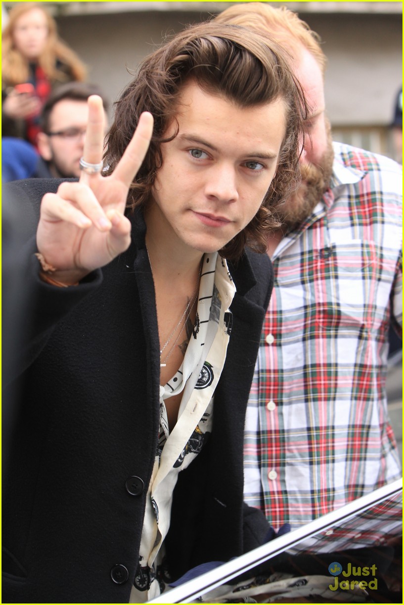 One Direction and Ed Sheeran Team Up For 'Band Aid 30' Recording ...