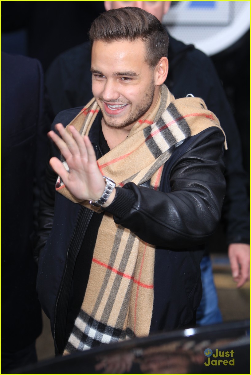 One Direction and Ed Sheeran Team Up For 'Band Aid 30' Recording ...