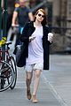 Emma Stone Rocks Bare Legs on a Cold NYC Day | Photo 747607 - Photo ...