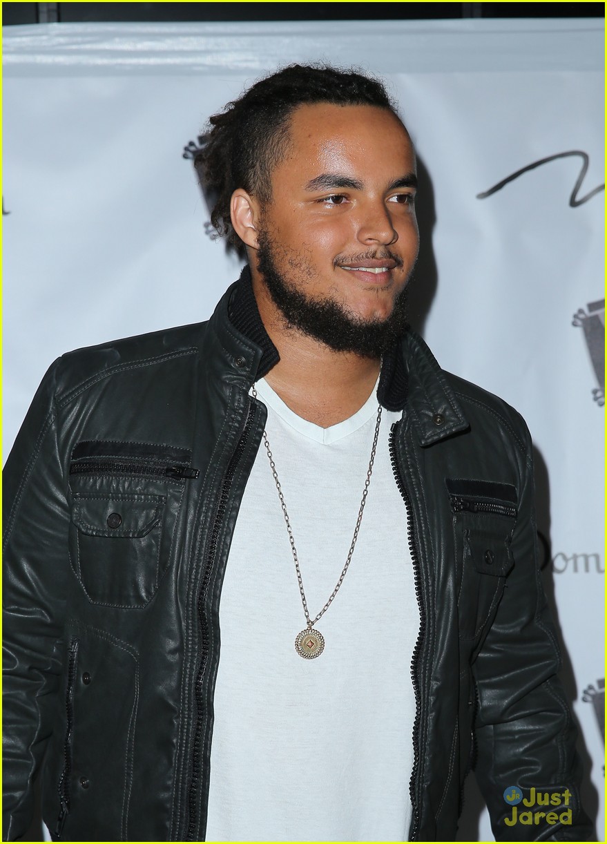 Connor Cruise Gets Ready to DJ in Las Vegas | Photo 737691 - Photo ...