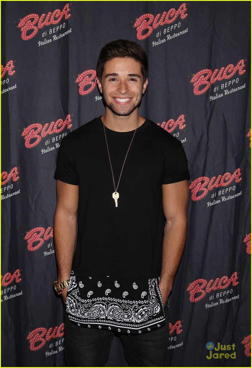Jake Miller Took Over Planet Hollywood Again & It Was Just As Crazy ...