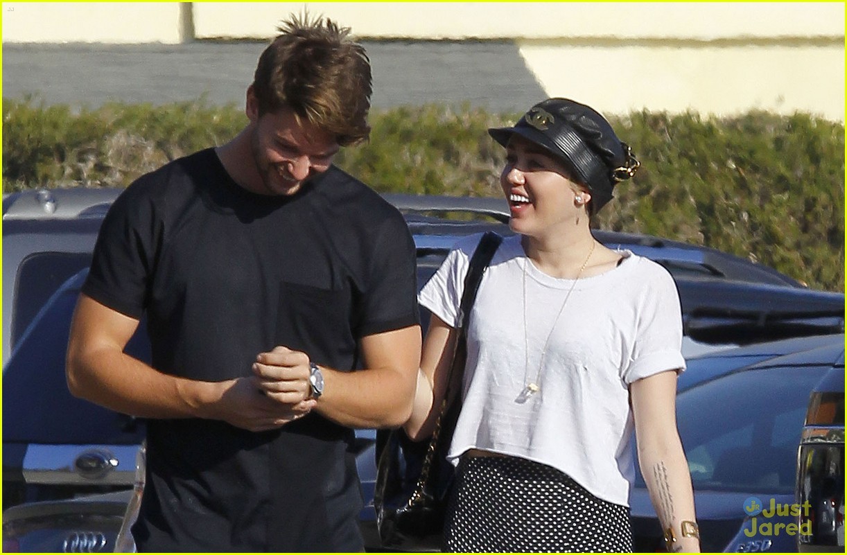 Miley Cyrus & Patrick Schwarzenegger Look Cute Together on Their Post ...