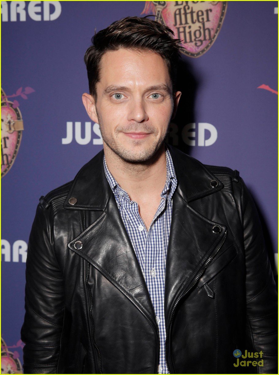 Madison Beer, Jasmine V, & Trevor Jackson Lead the Music Talent at Just ...