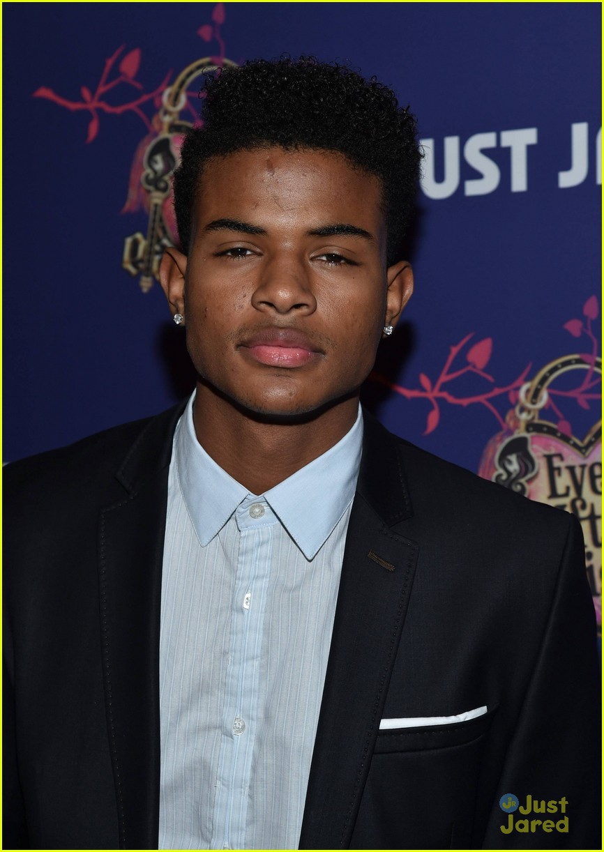 Madison Beer, Jasmine V, & Trevor Jackson Lead the Music Talent at Just ...