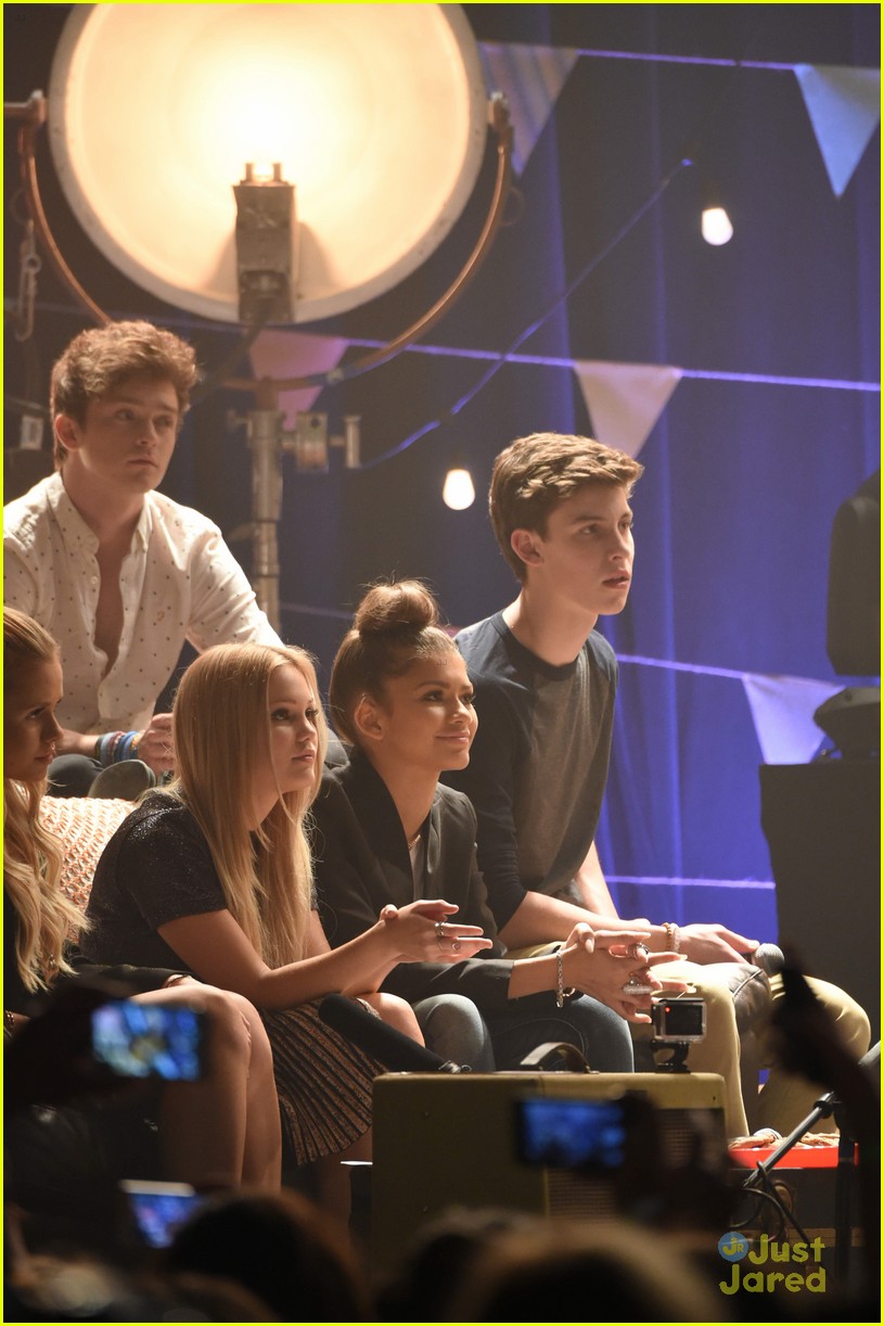 Zendaya & Alli Simpson Celebrate Radio Disney's Birthday With McClain ...