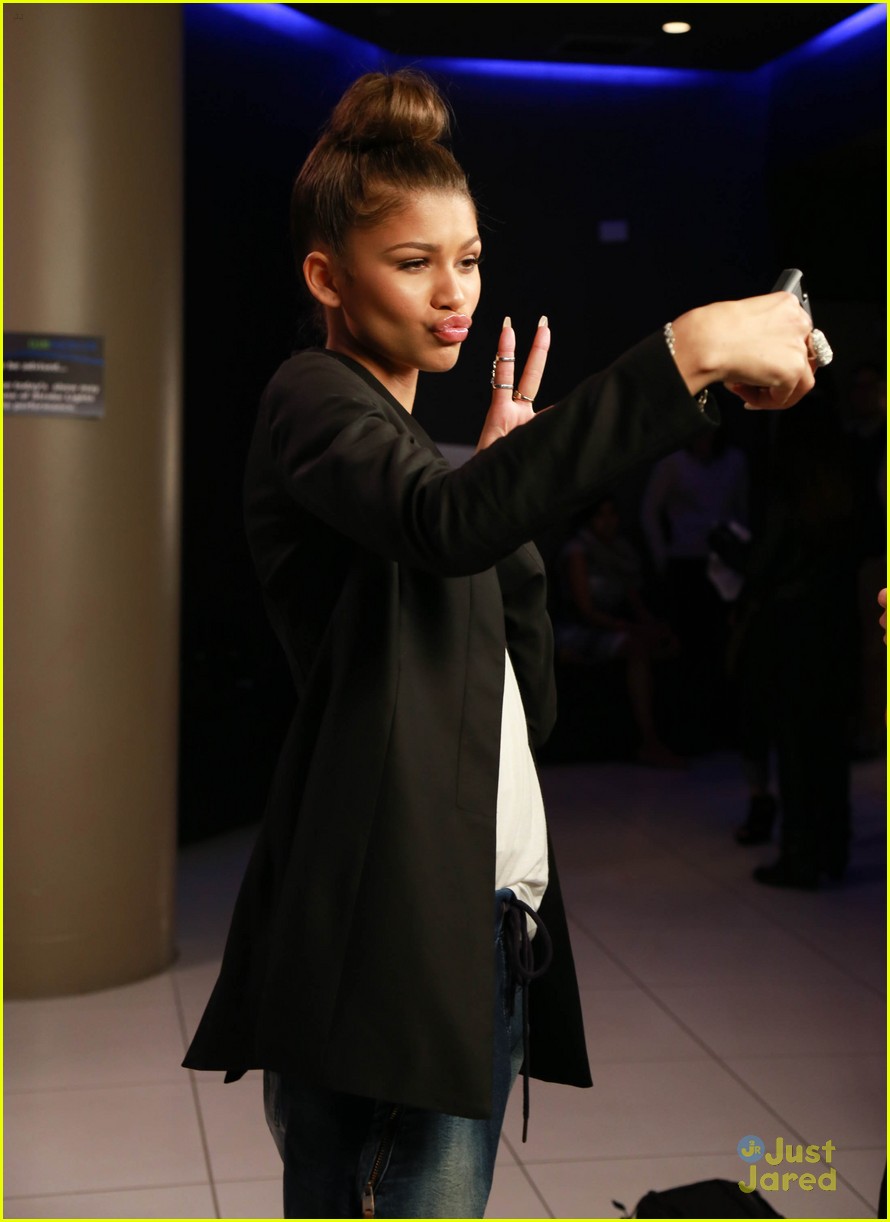 Zendaya & Alli Simpson Celebrate Radio Disney's Birthday With McClain ...