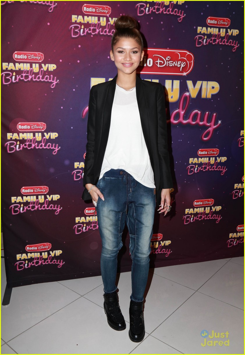 Zendaya & Alli Simpson Celebrate Radio Disney's Birthday With McClain ...