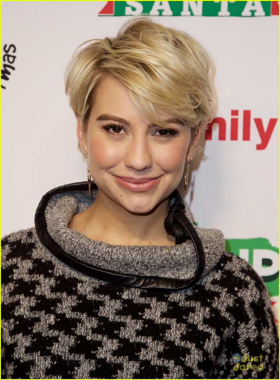 Full Sized Photo of emily osment baby daddy fosters cast winter ...