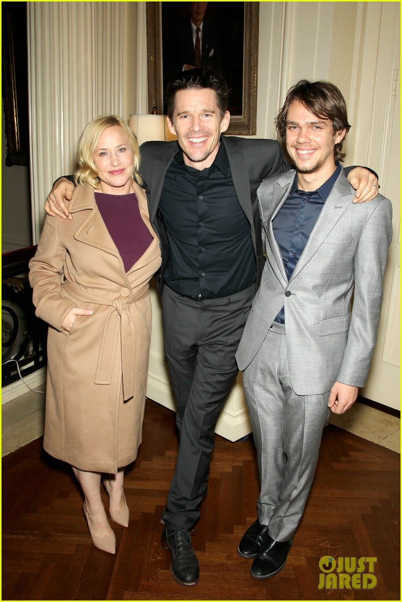 Ellar Coltrane & 'Boyhood' Cast Take Home Independent Film Audience ...