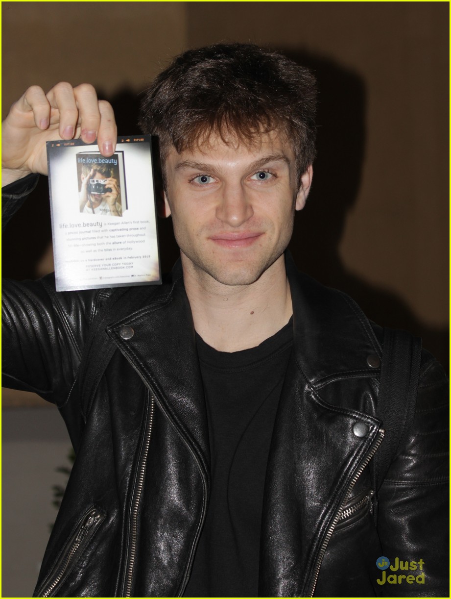 Keegan Allen Knows Who 'A' Is & It's Mind-Blowing | Photo 751110 ...
