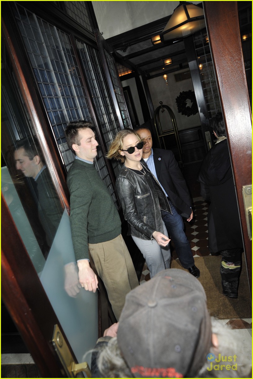 Jennifer Lawrence's Bodyguard Justin Riblet is 'Very Popular' With Her ...