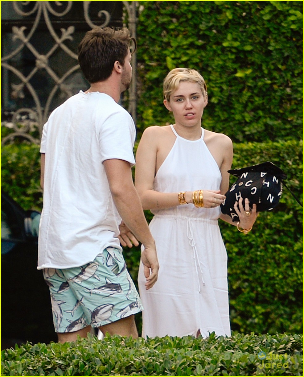 Miley Cyrus & Patrick Schwarzenegger Go Jet Skiing with Cody Simpson ...